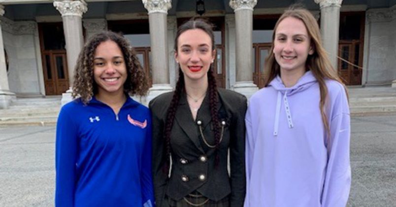 Connecticut Gop To Honor High School Athletes For Suing Trans