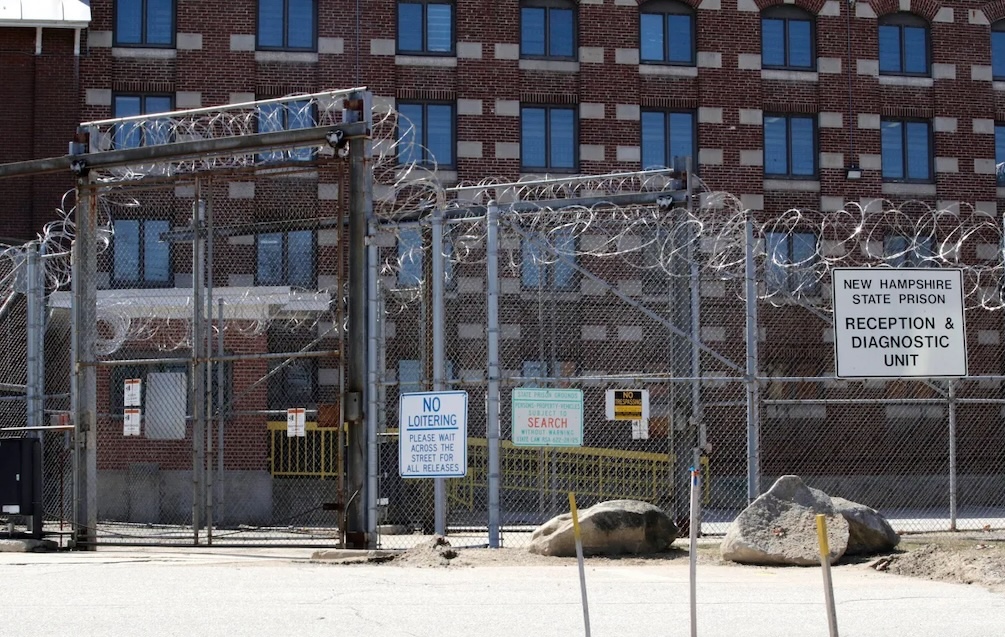 Trans inmate forced to detransition in NH prison sues state corrections ...